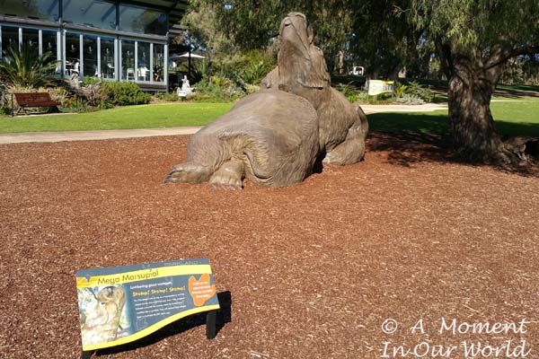 Lap of Oz: Days 102-103 Perth - Simple Living. Creative Learning